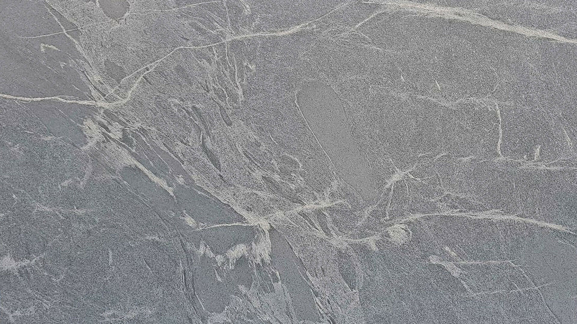 Silver Grey Granite - Elegant & Shine Grey Slab | 20mm | UK | www.work ...
