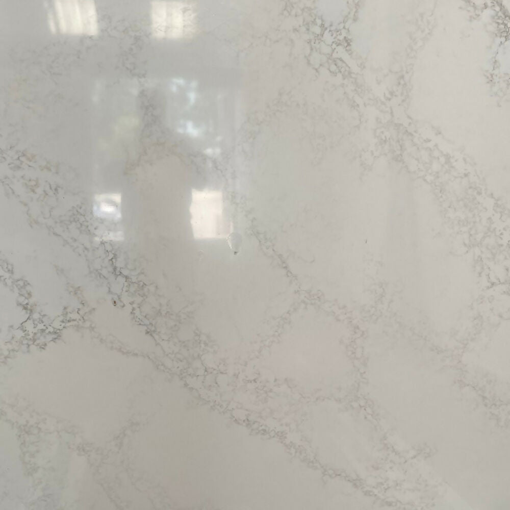 CALACATTA CLIFF QUARTZ