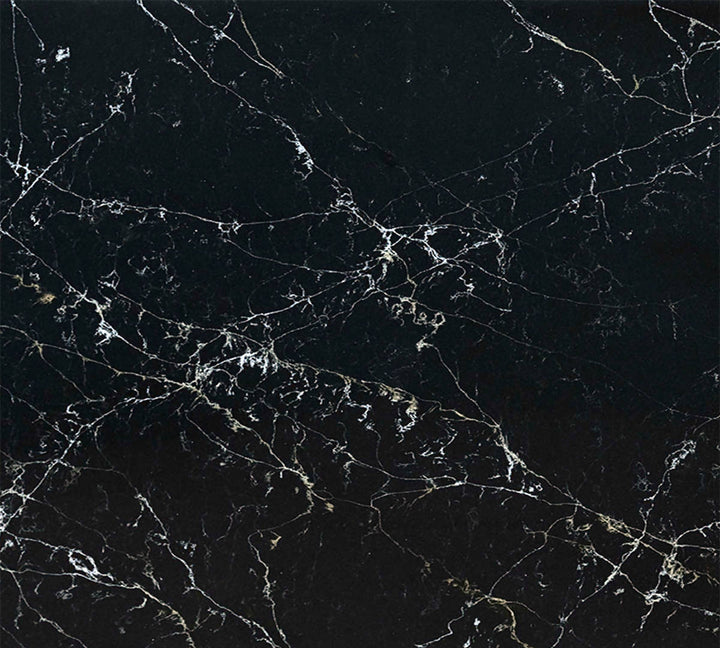 Best Black Quartz Worktop Materials for a Black Kitchen
