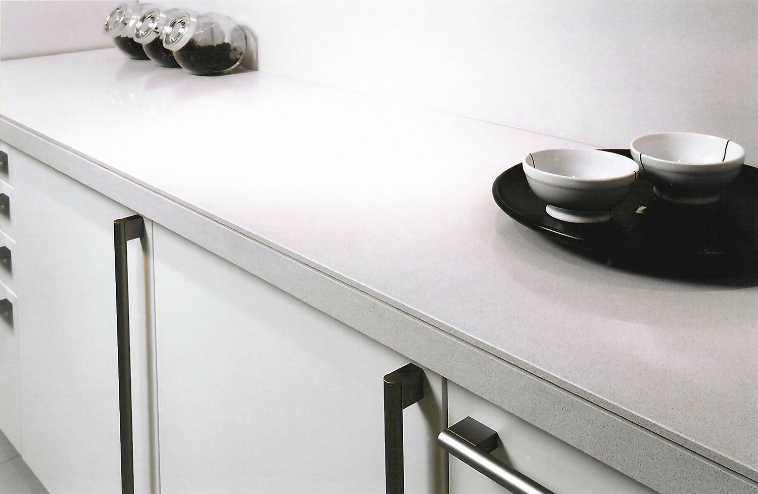 Ma White Quartz available in UK| White quartz | www.work-tops.com