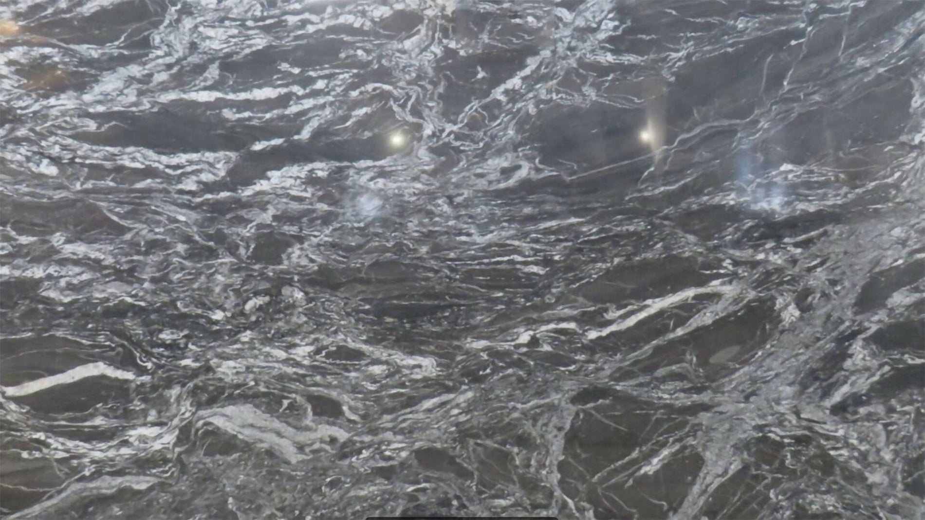 Silver Waves Granite Available in UK |Dark Grey Granite | www.work-tops.com
