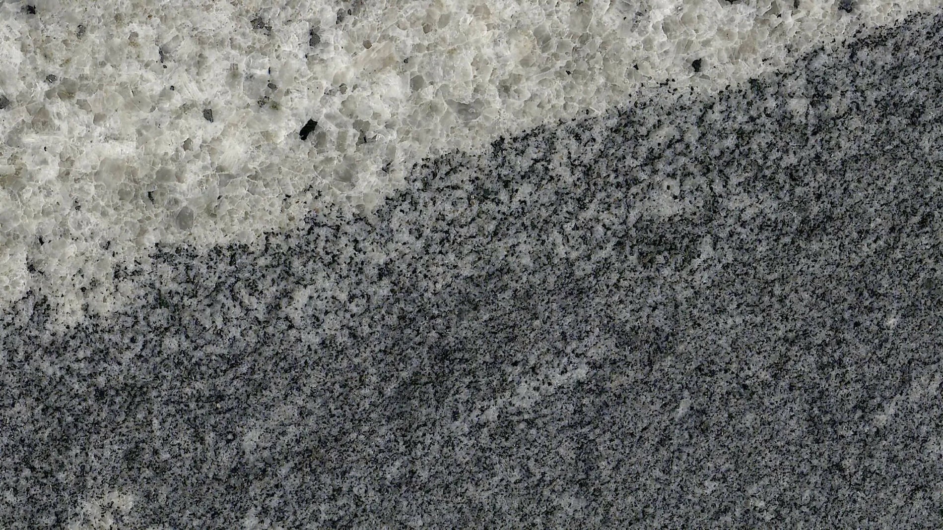 Jurassic Grey Granite in UK| Grey surface | www.work-tops.com
