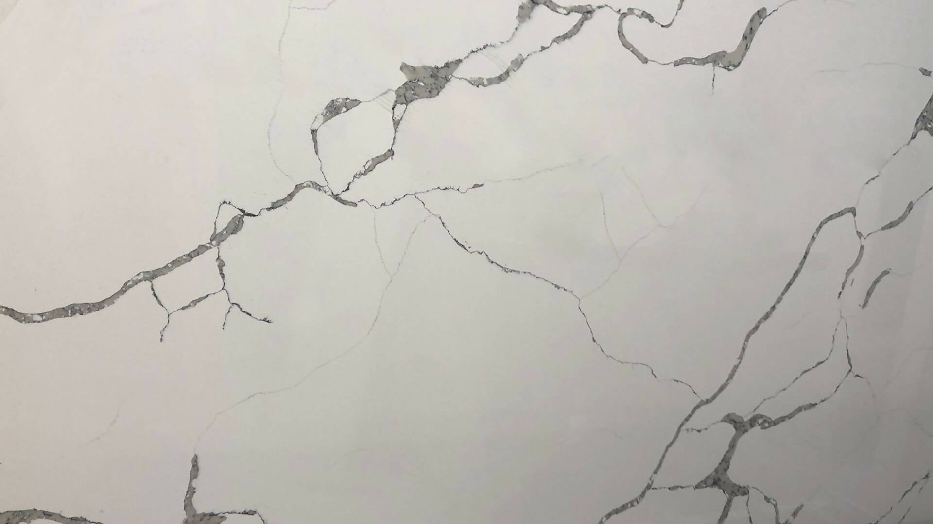 Calacatta Quartz Worktops For Your Home