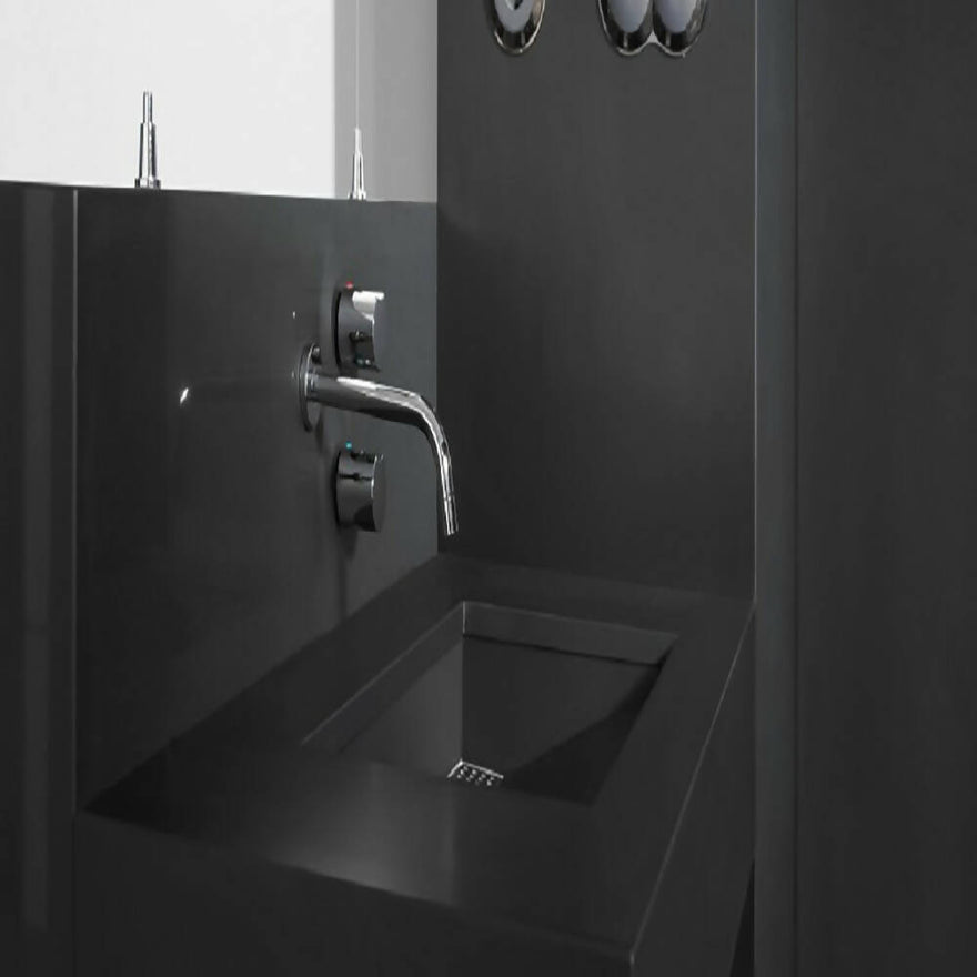 Night Tebas 18 Silestone UK | Dark Green Worktop